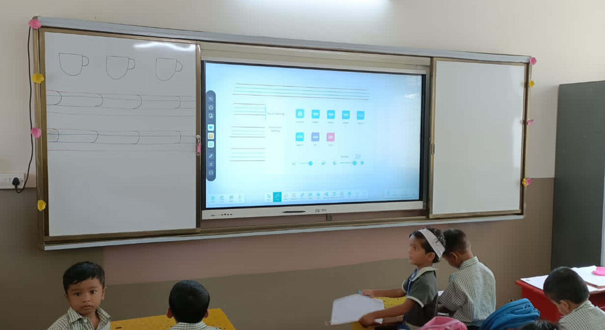 5 Reasons Why Schools Should Embrace Interactive Flat Panel Displays ... 5 Reasons Why Schools Should Embrace Interactive Flat Panel Displays ...